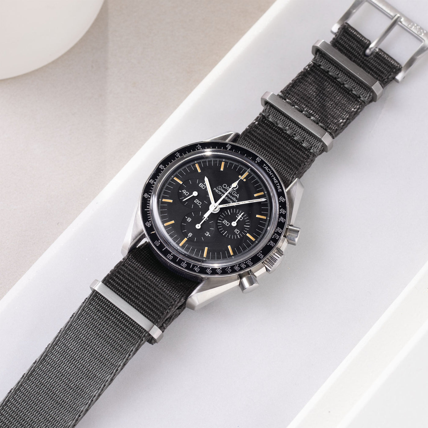 Strap Guide – The Omega Speedmaster Professional