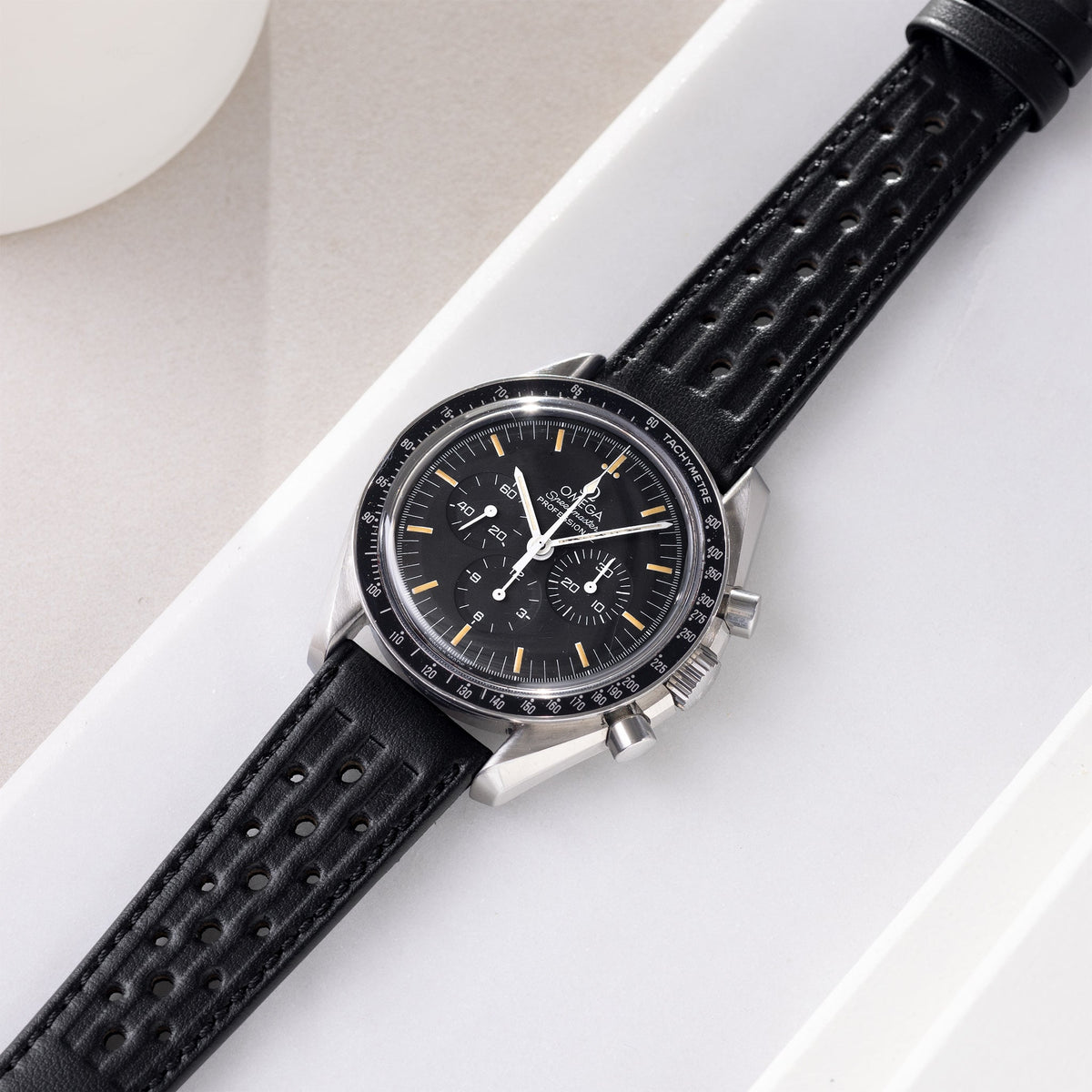 Strap Guide – The Omega Speedmaster Professional