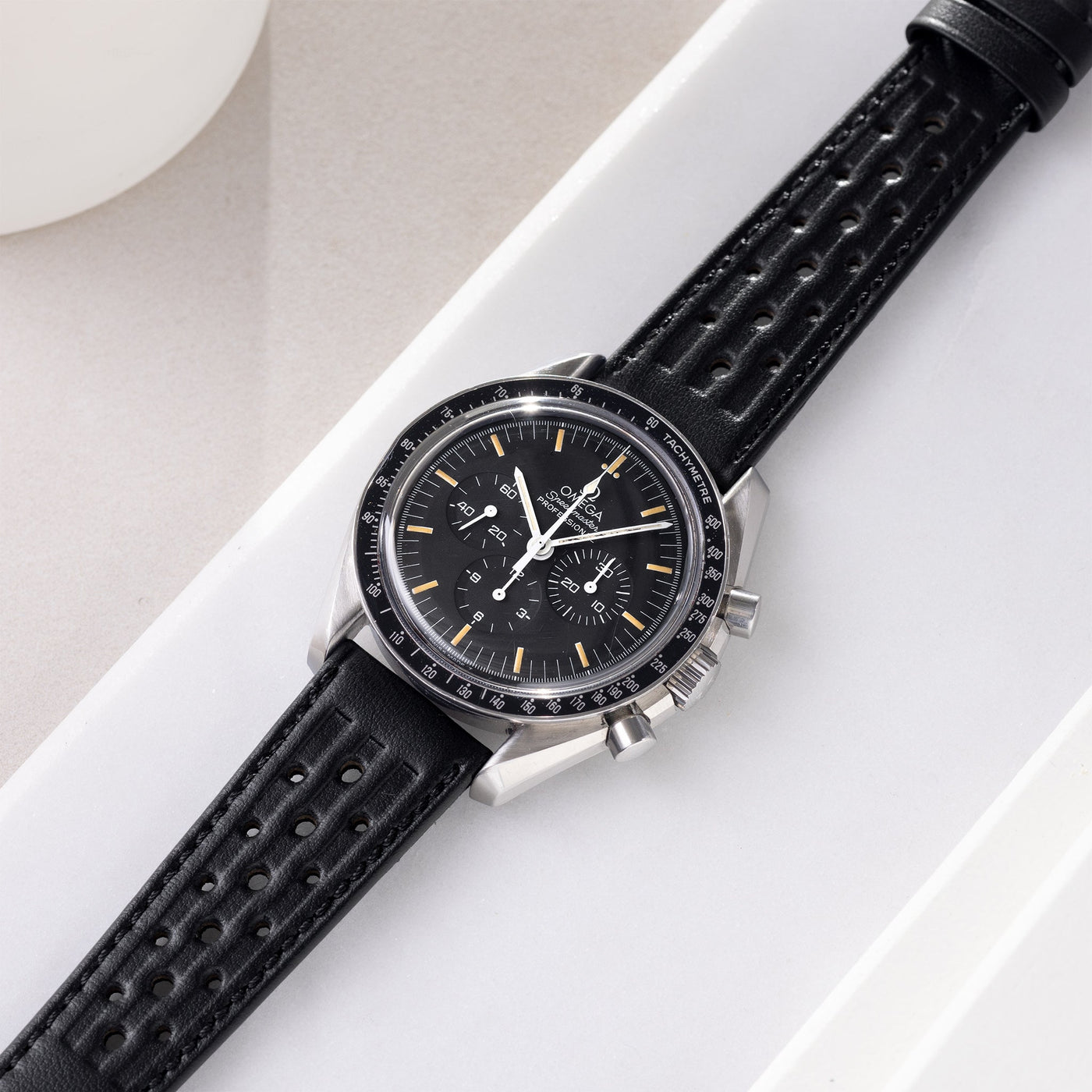 Strap Guide – The Omega Speedmaster Professional