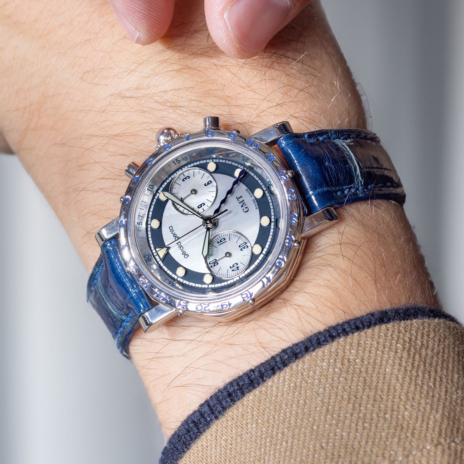 Gerald Genta GMT Mother of Pearl Dial Chronograph in Platinum Ref. G.3