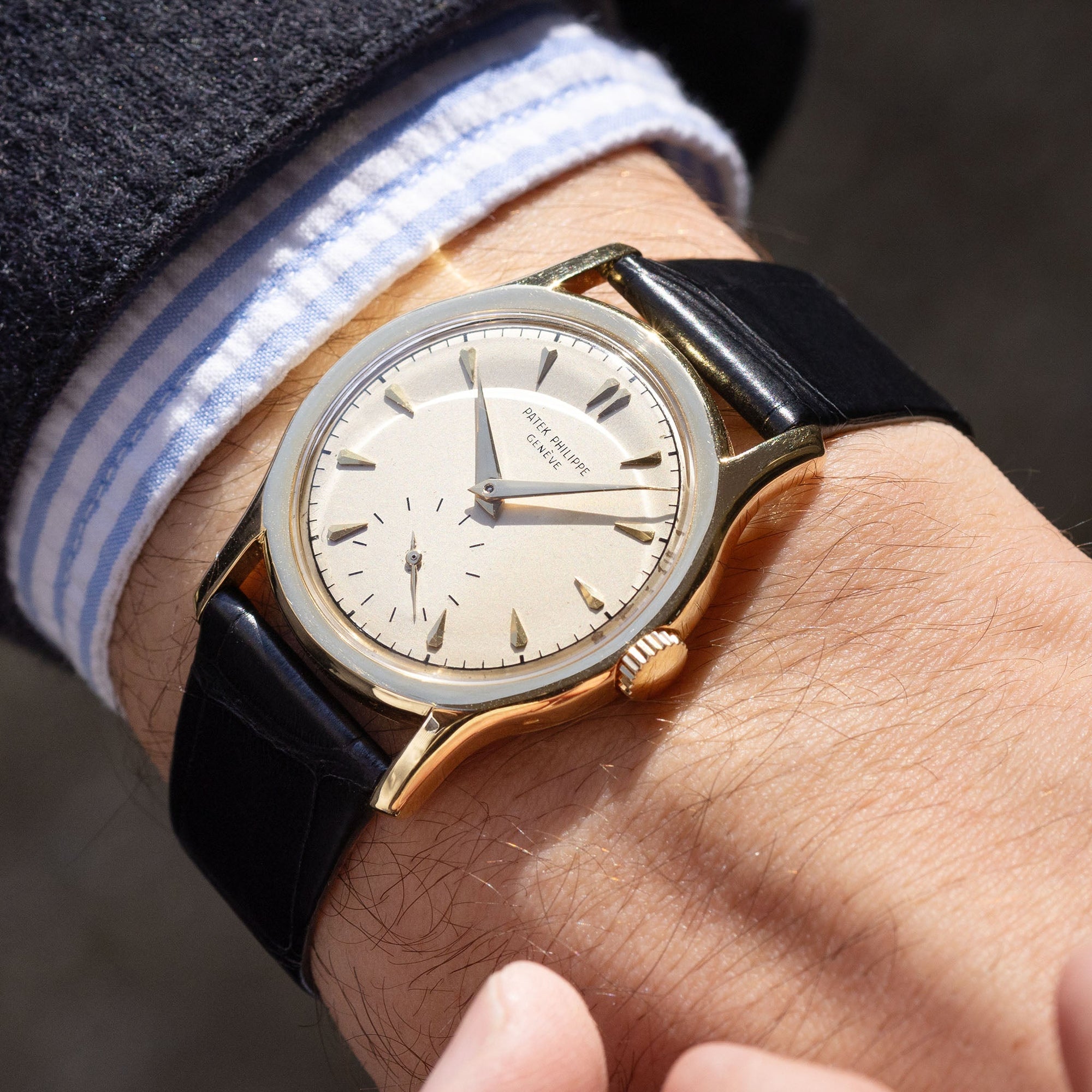 Patek Philippe Calatrava Silver Dial in 18k Yellow Gold Ref. 2450 with